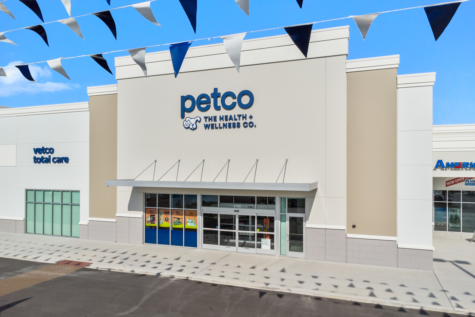 Petco - Falcon Construction